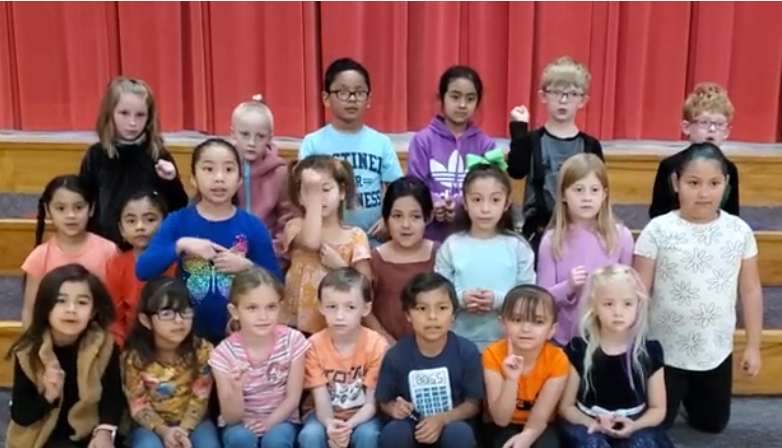 Red Class Singing a Song | Hillcrest Elementary
